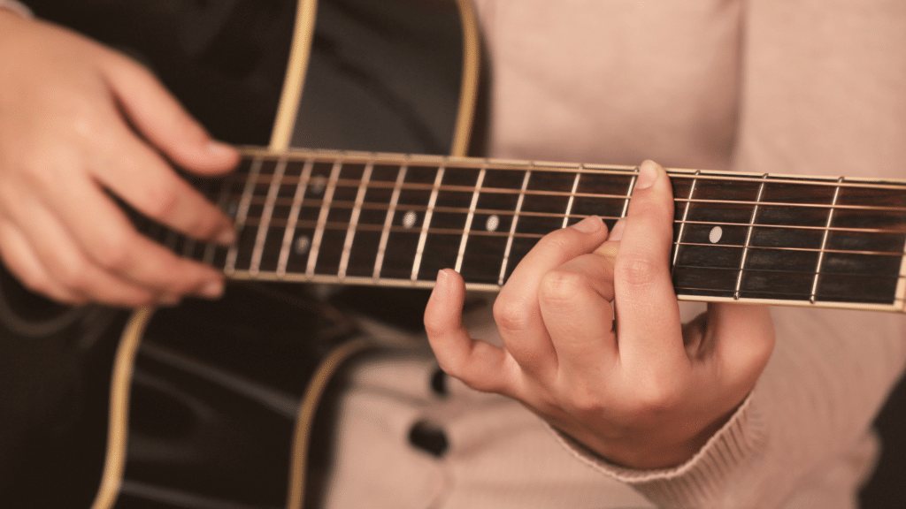 7 Easy Guitar Strumming Patterns For Beginners - musicmaster.in