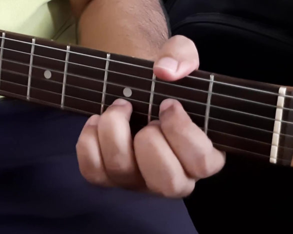 Learn To Play D Major Scale On Your Guitar With Finger Positions
